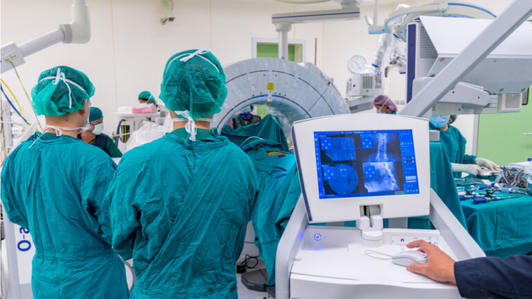 Minimally Invasive Treatments Offered at Redefine Healthcare